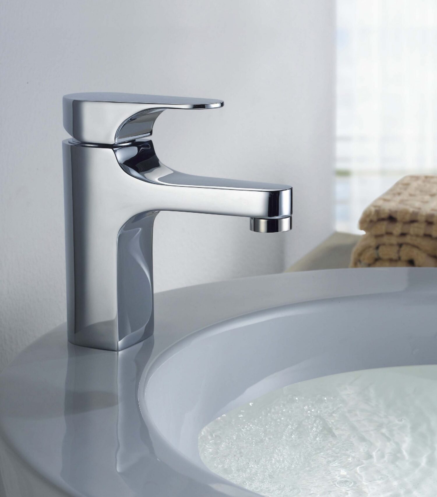 CAE Tivoli Single Lever Vanity Faucet – Chrome – Platinum Imports Inc.